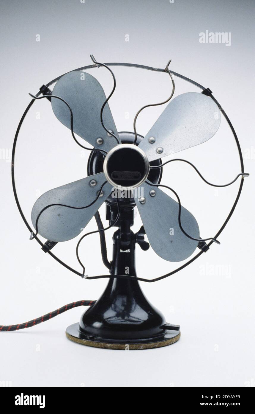 Vintage electric desk fan over hi-res stock photography and images - Alamy