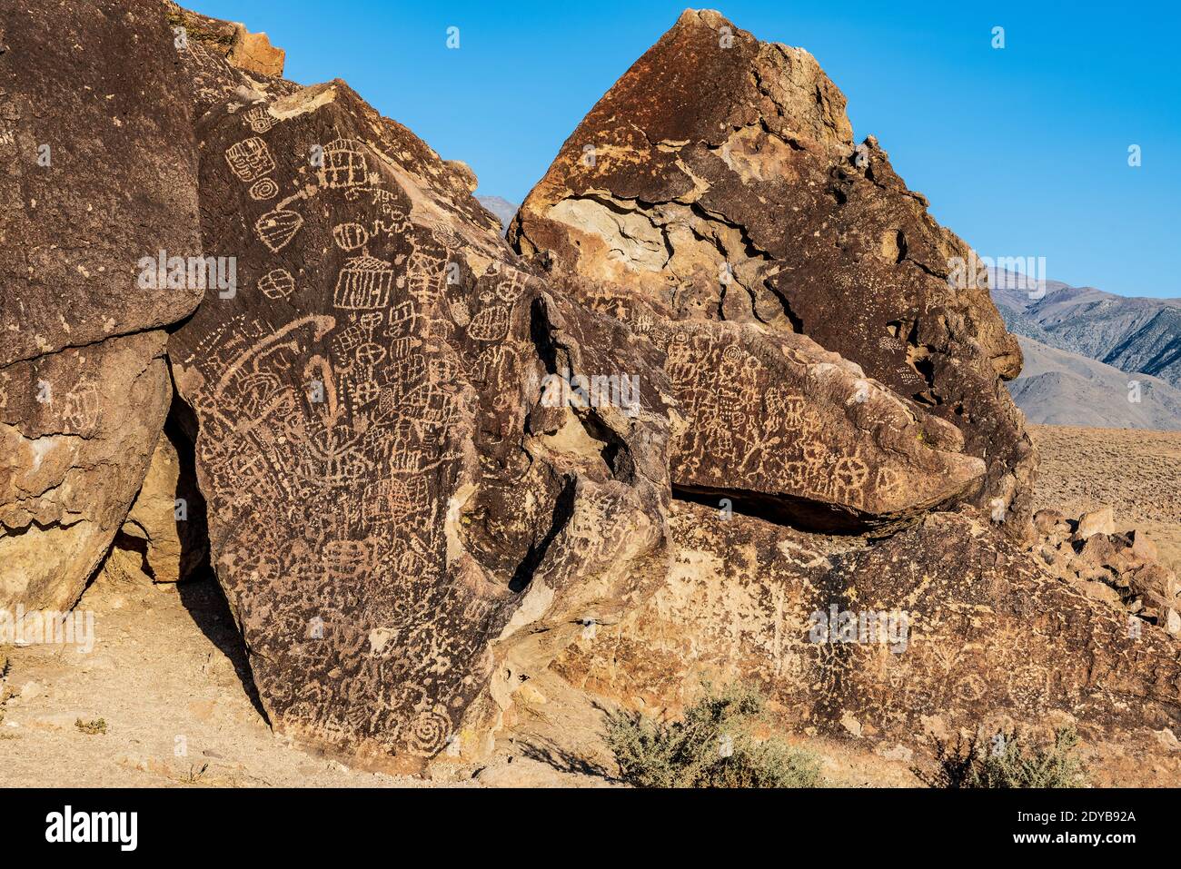 California indigenous people history hi-res stock photography and ...