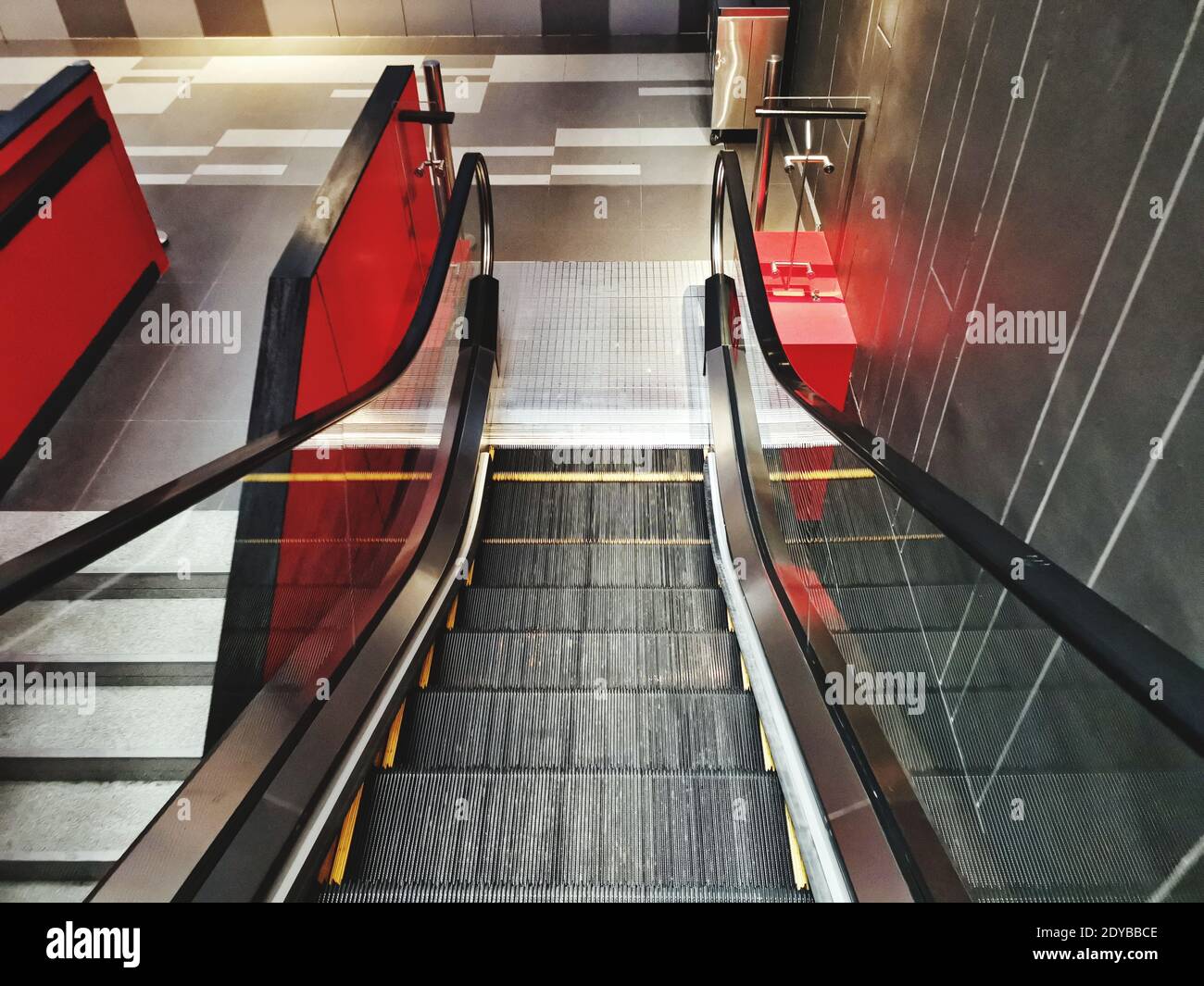 Rail and subway car manufacturing hi-res stock photography and images ...