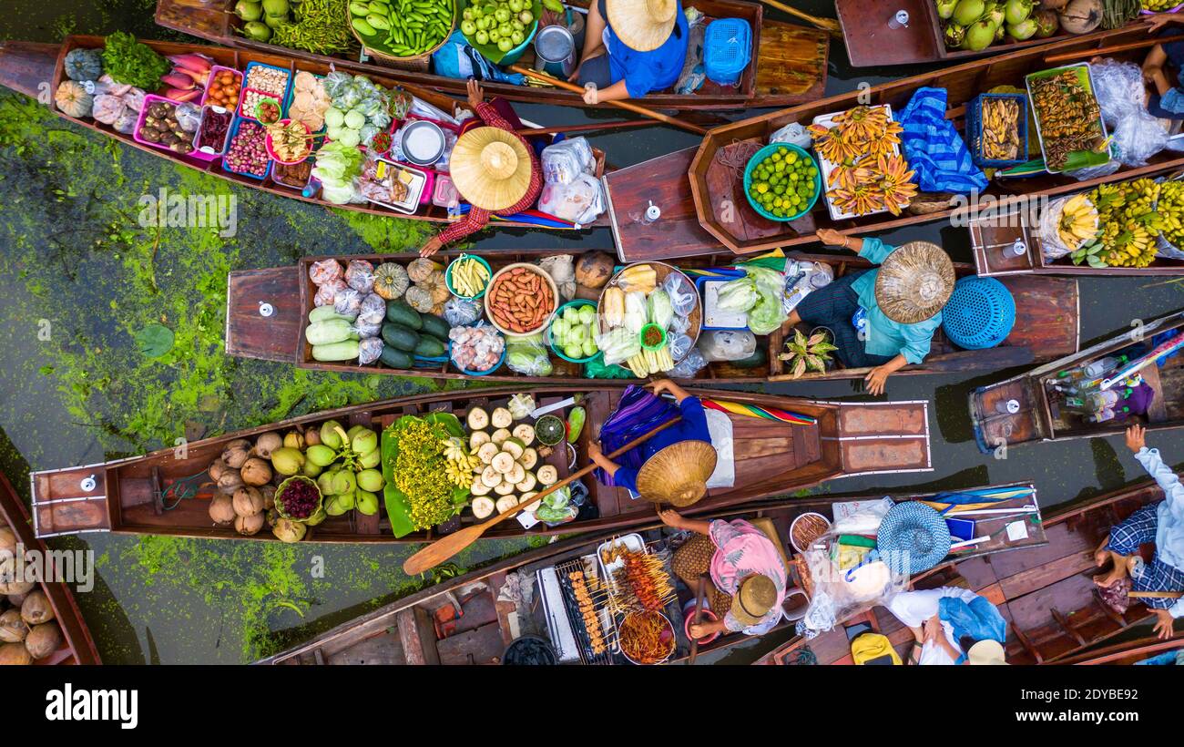 Aerial View Of Floating Market Stock Photo - Alamy