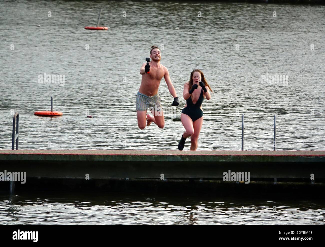 Wild swimming hampstead heath hi-res stock photography and images - Alamy