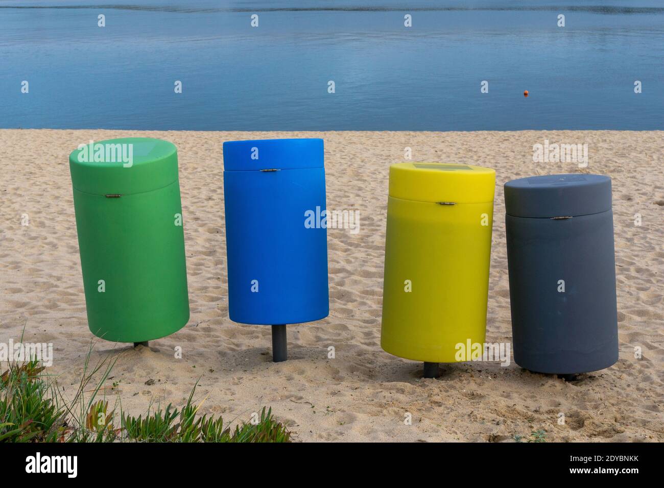 Recycling bins on beach hi-res stock photography and images - Alamy