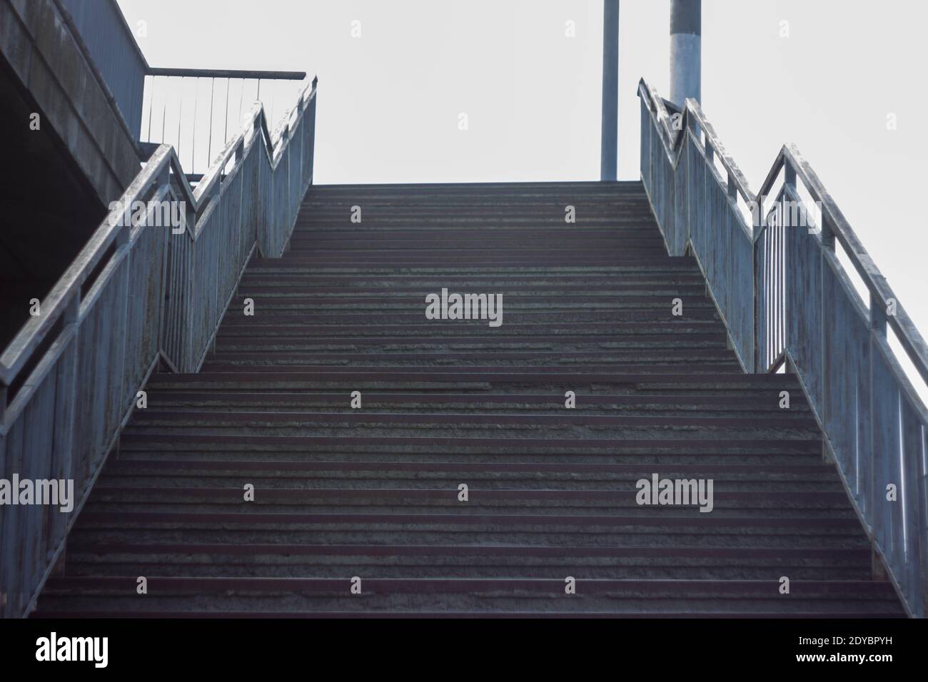 High quality sky hi-res stock photography and images - Alamy