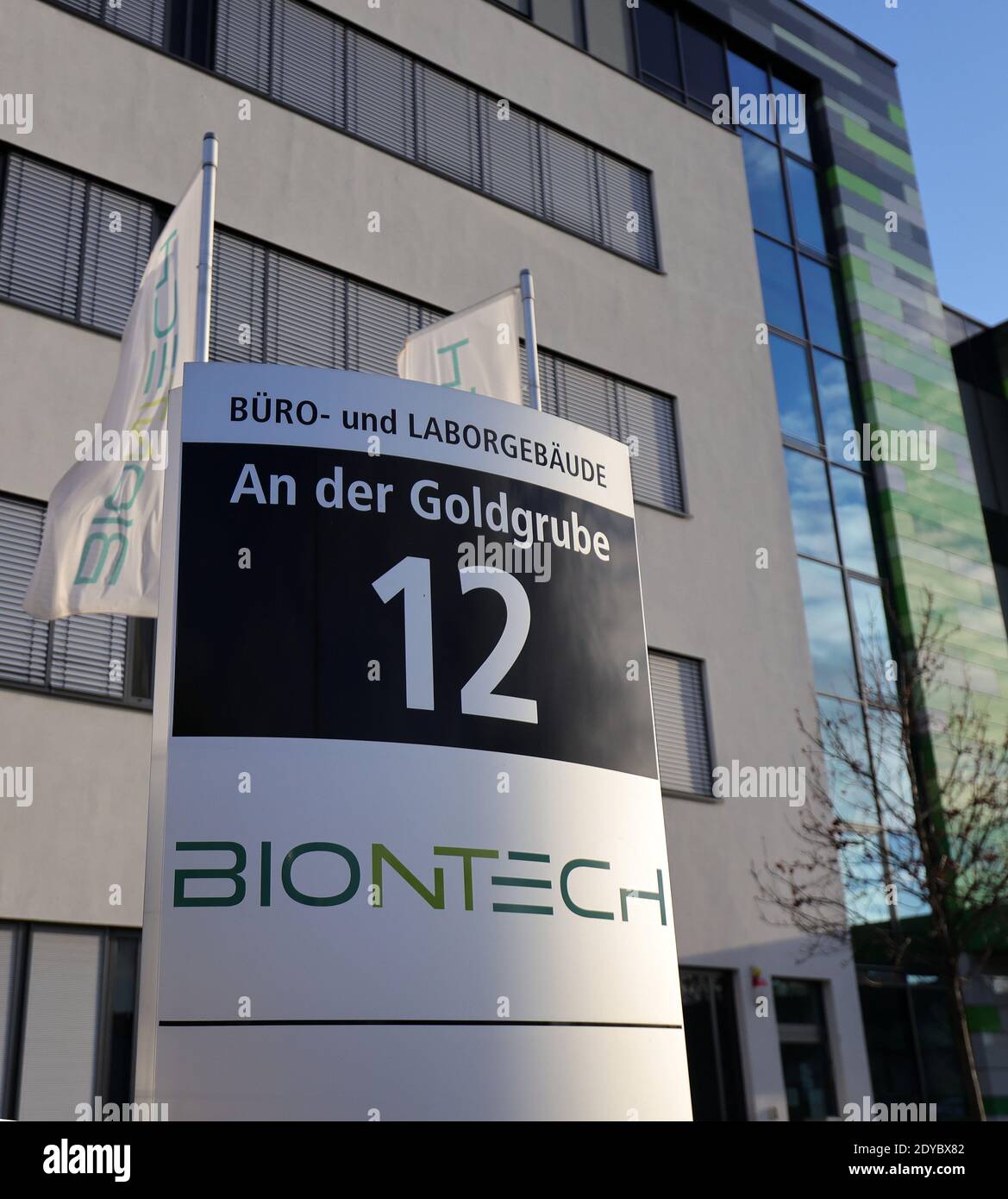 Mainz biontech hi-res stock photography and images - Alamy