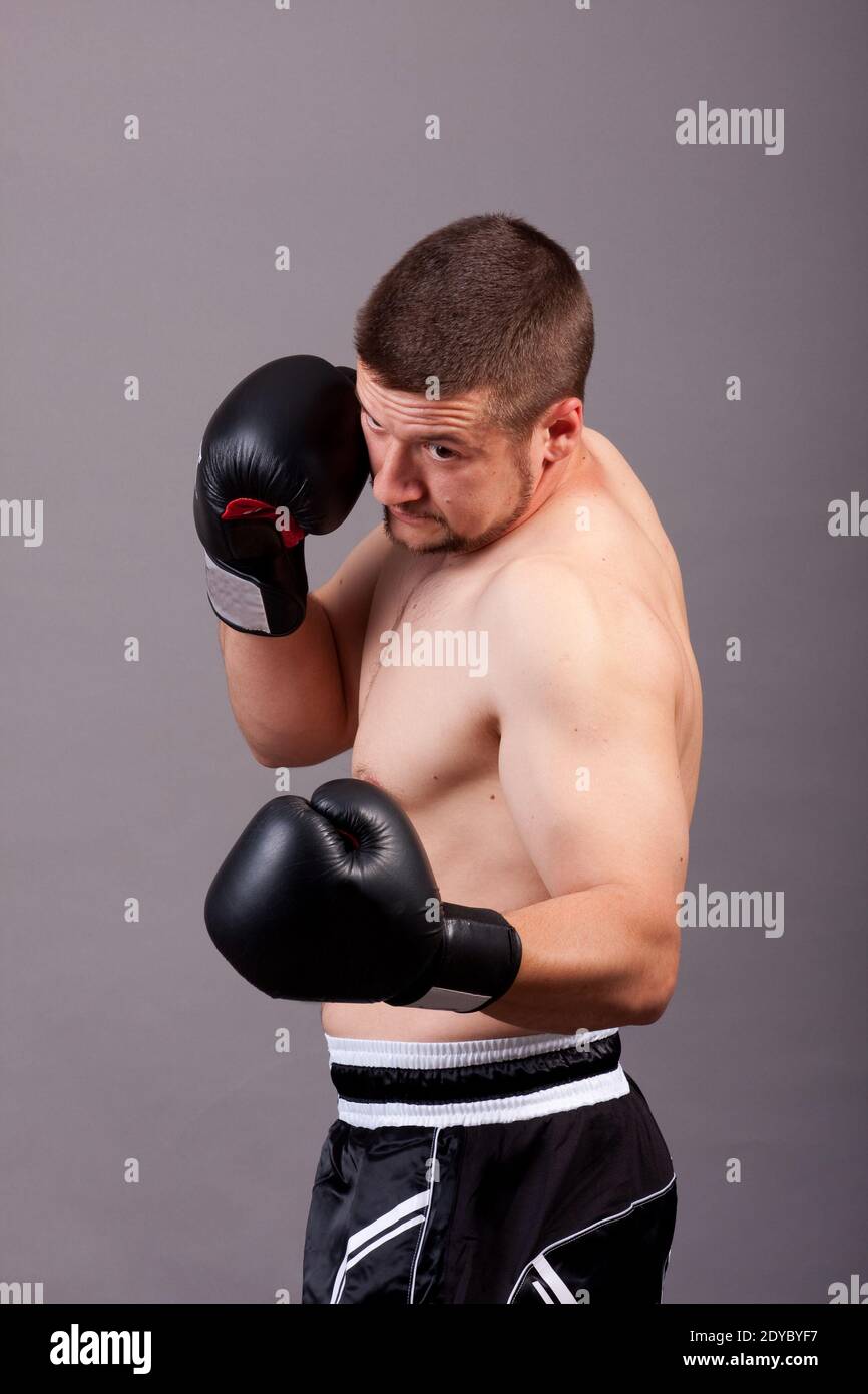 kick-boxer training before fight Stock Photo - Alamy