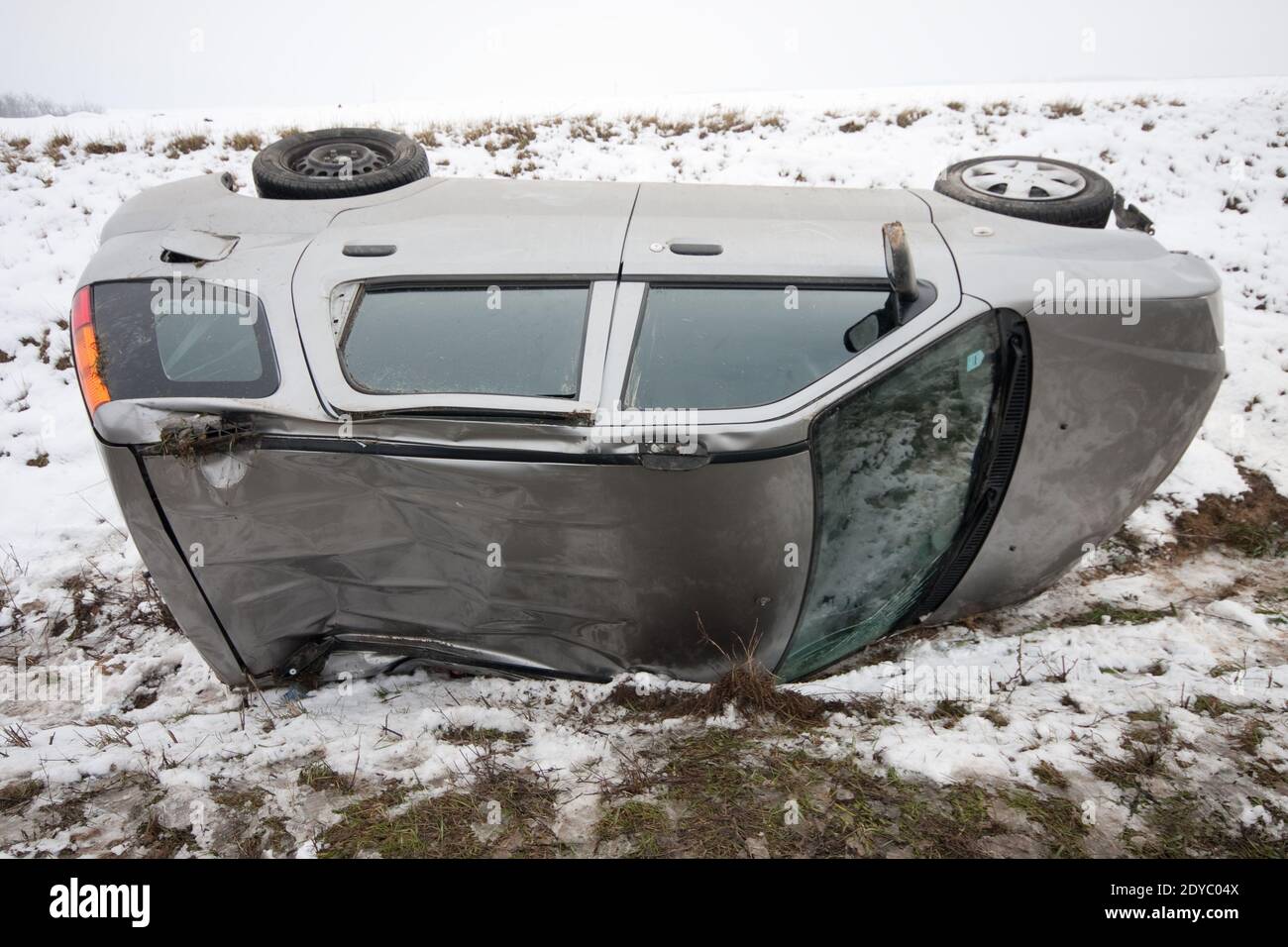 Accident car flip hi-res stock photography and images - Alamy