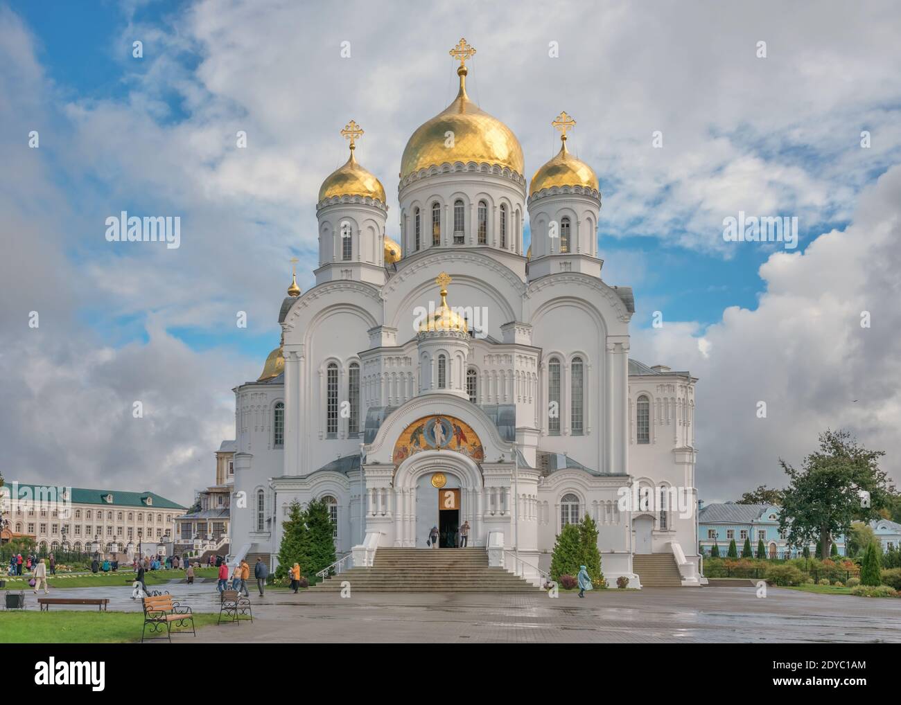 Transfiguration Cathedral in the Seraphim-Diveyevo Convent, one of the ...