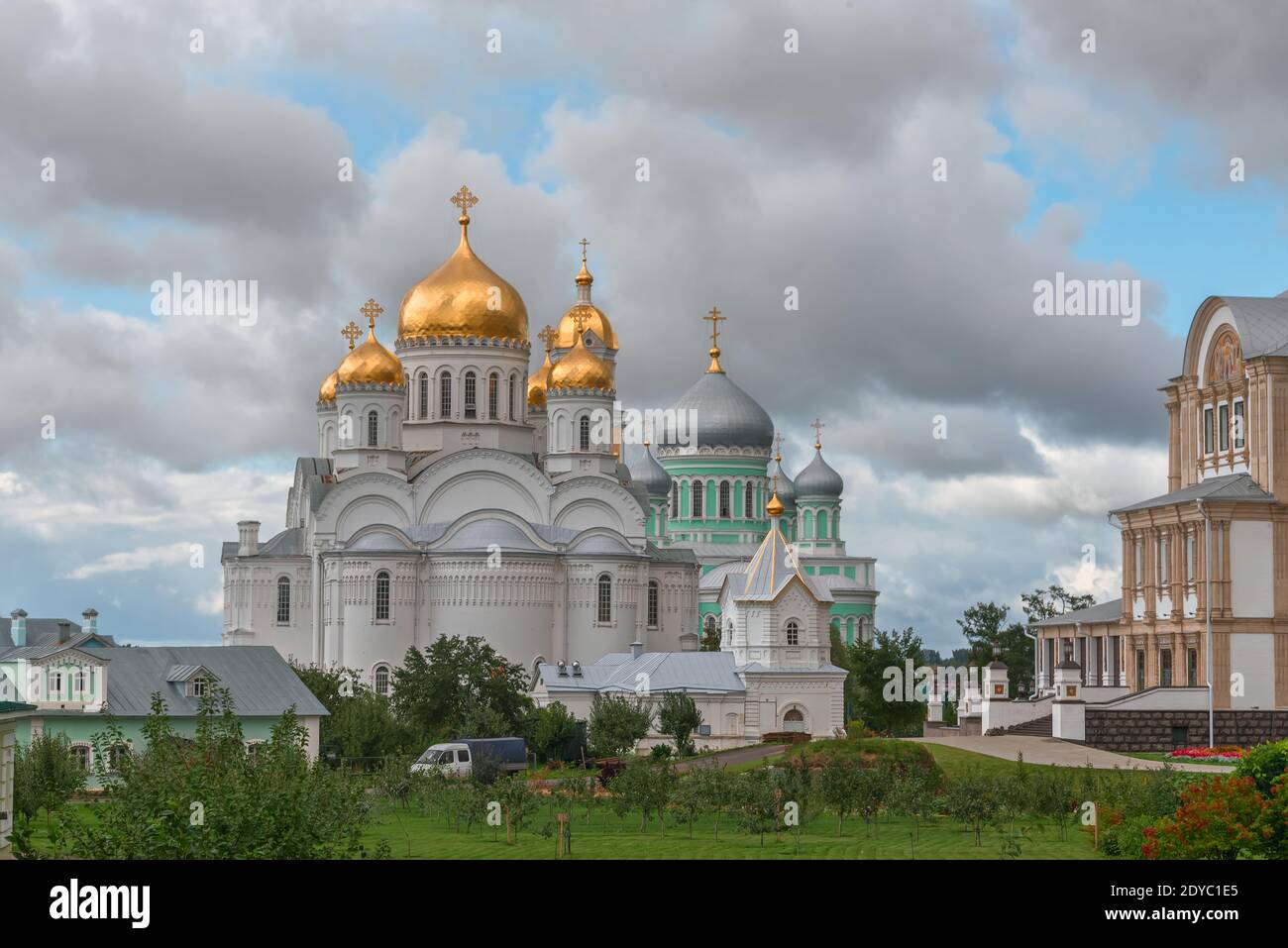 Transfiguration Cathedral in the Seraphim-Diveyevo Convent, one of the ...