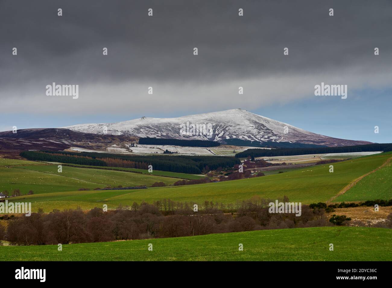 Moray, UK. 25th Dec, 2020. UK. Moray gets a white christmas. Ben Rinnes ...