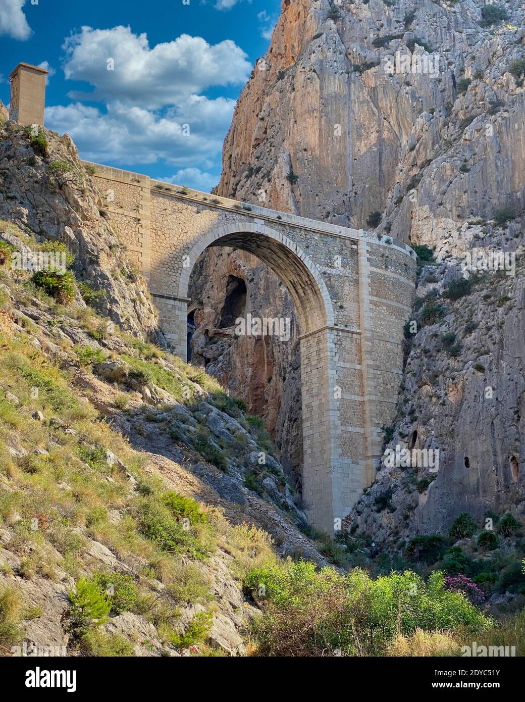 ancient roman bridge joining a canyon in spain Stock Photo - Alamy
