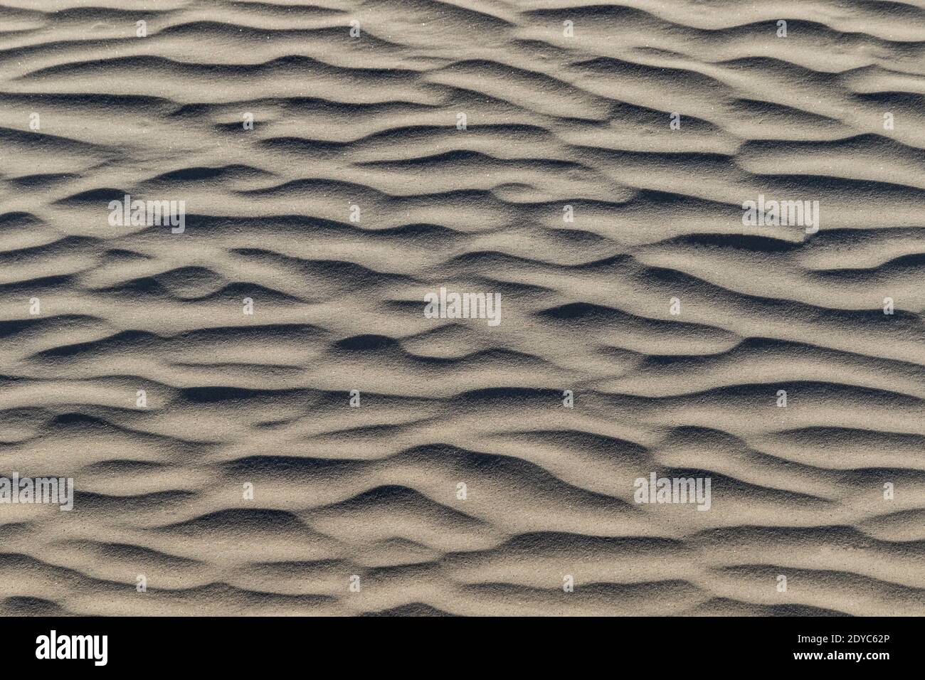 Sand waves wind sand patterns hi-res stock photography and images - Alamy