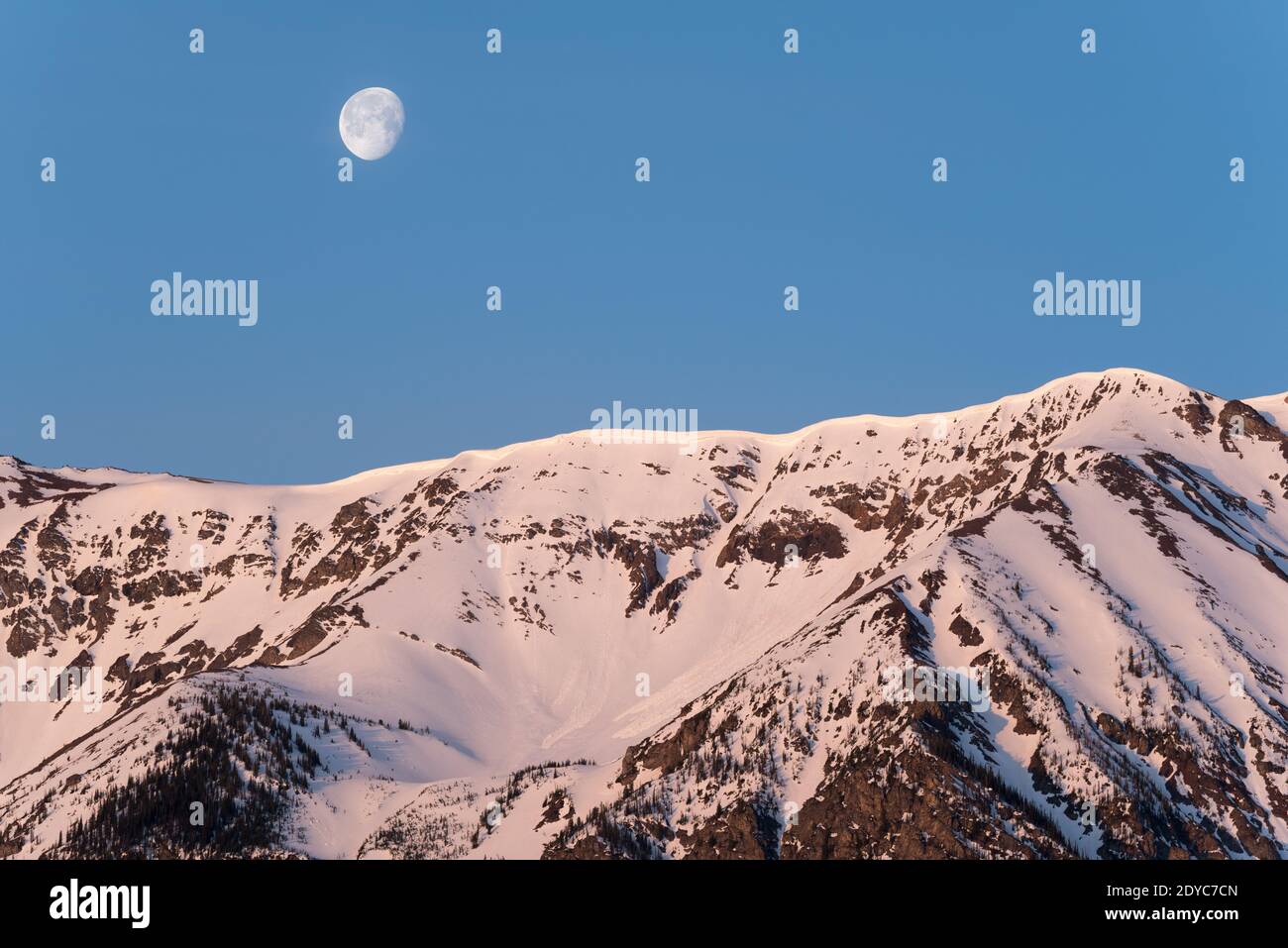 Moon over Chief Joseph Mountain, Wallowa Mountains, Oregon Stock Photo ...