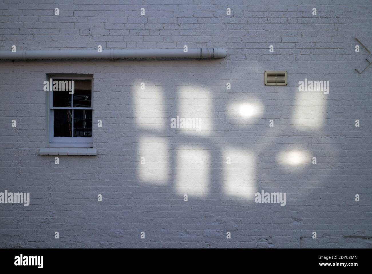 Reflections on wall hi-res stock photography and images - Alamy