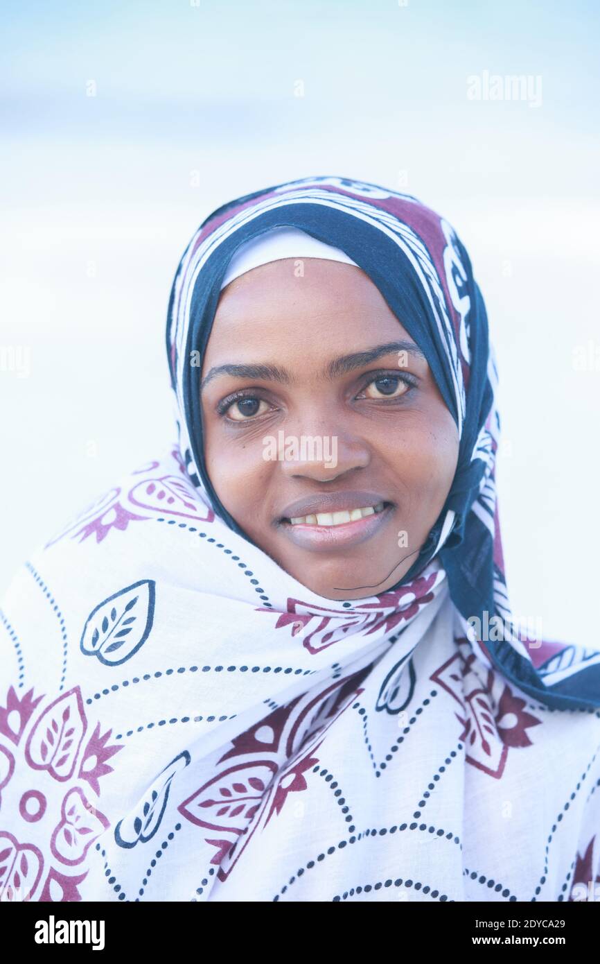 Portrait of Woman Wearing Kanga On The Beach Stock Photo - Alamy