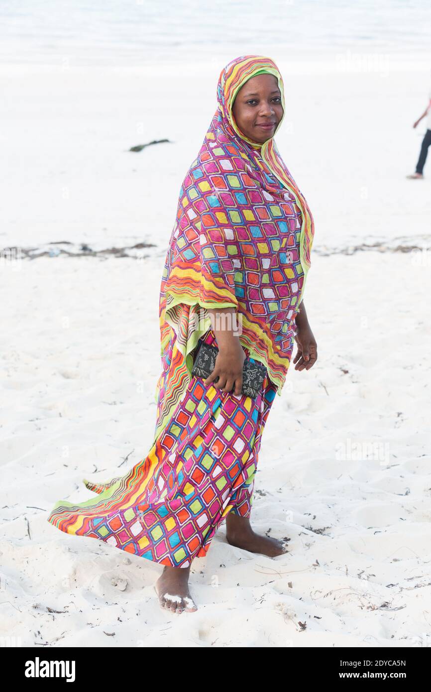 Portrait of Woman Wearing Kanga On The Beach Stock Photo - Alamy