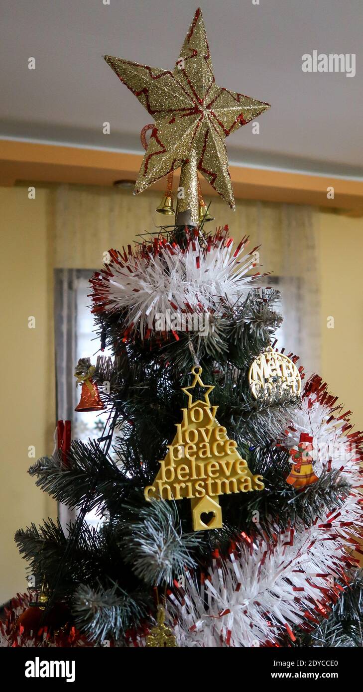 Creative Tree Toppers