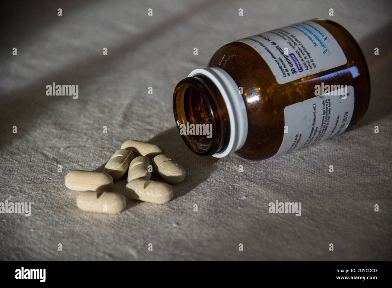 Illustration Daily. Drugs. Illustration quotidien. Médicaments Stock ...