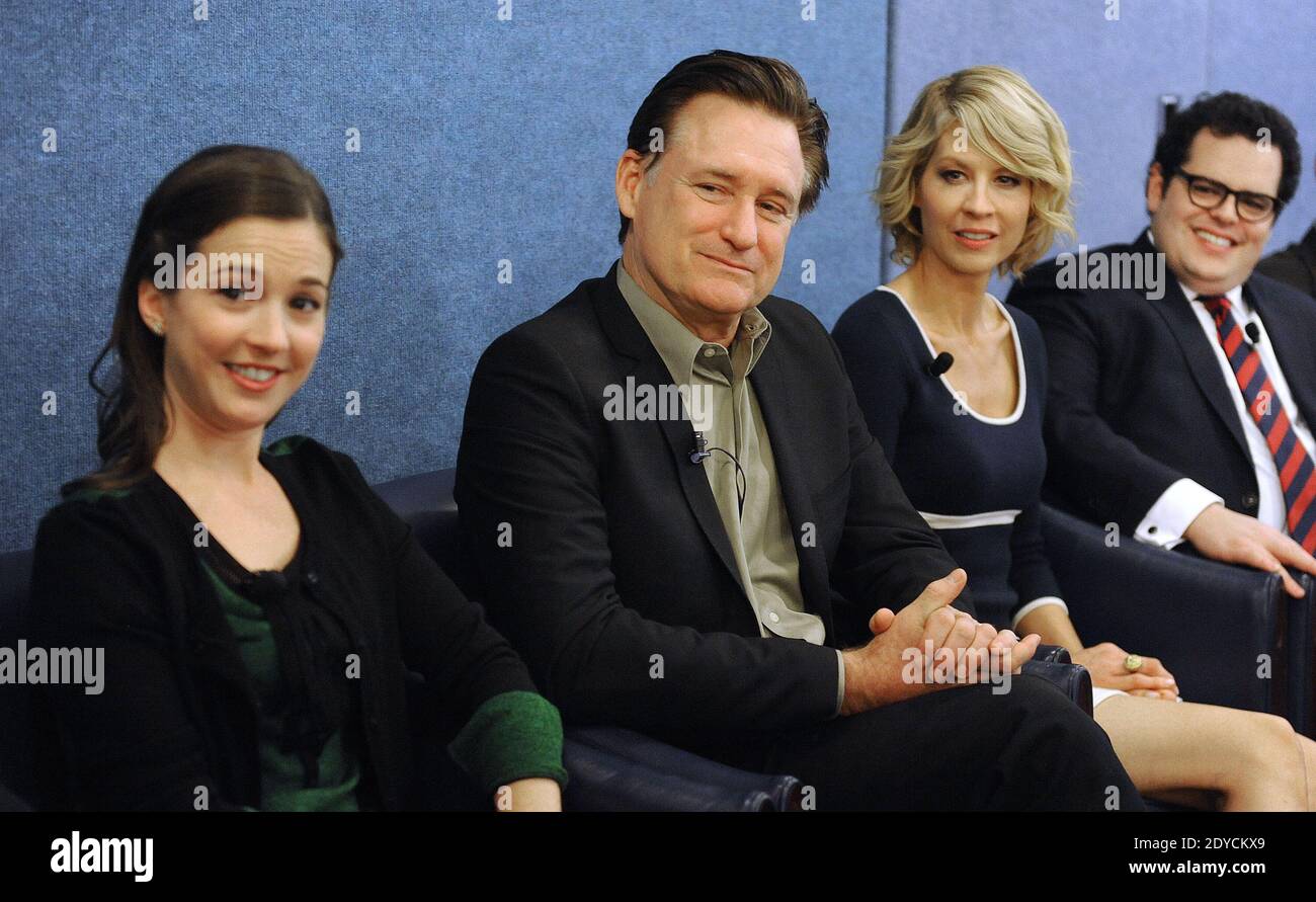 Bill pullman with his family hi-res stock photography and images - Alamy