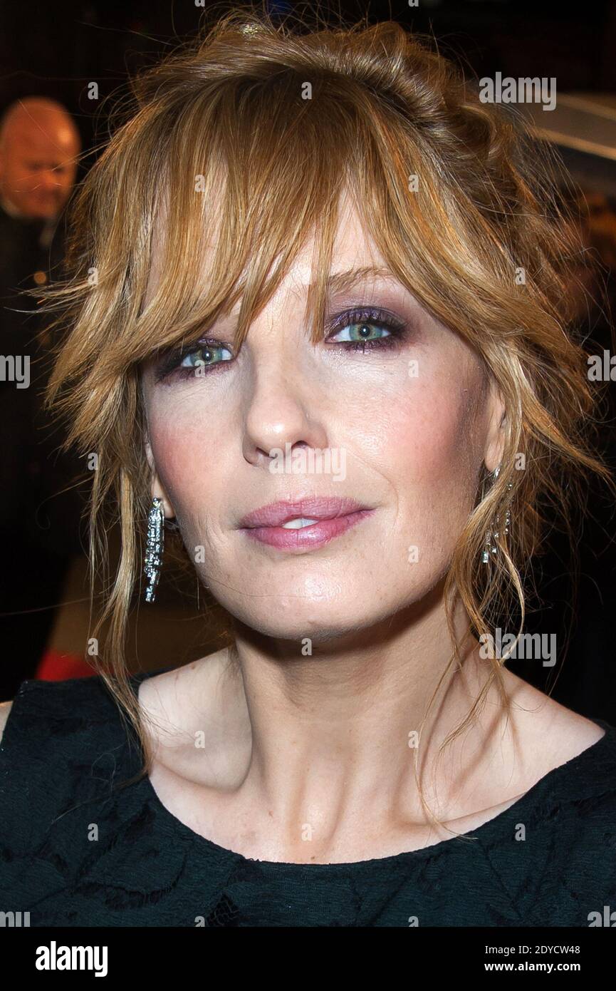 Kelly Reilly arriving for the French premiere of the movie 'Flight ...