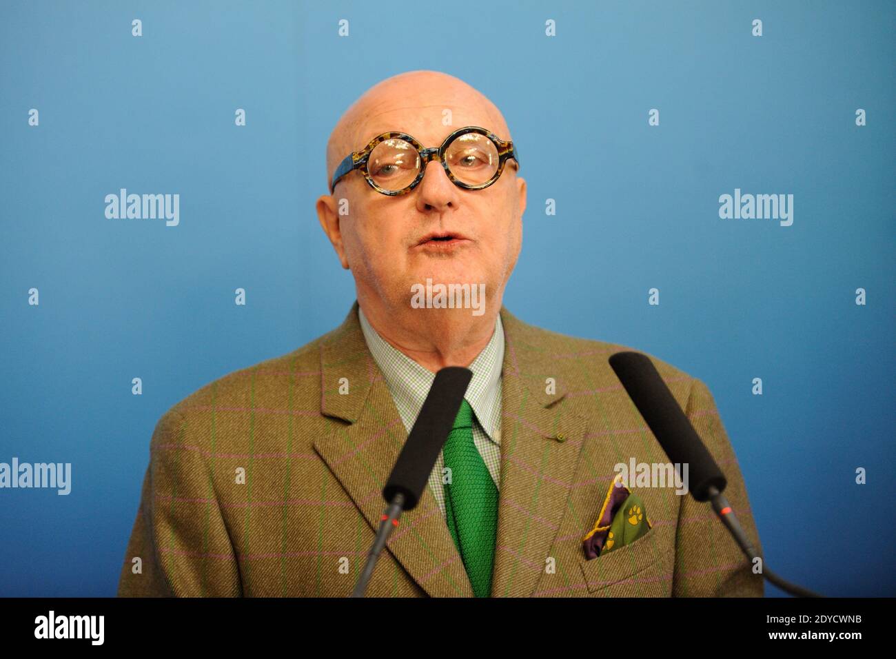 Jean-Pierre Coffe delivers a speech during the presentation of Jean ...