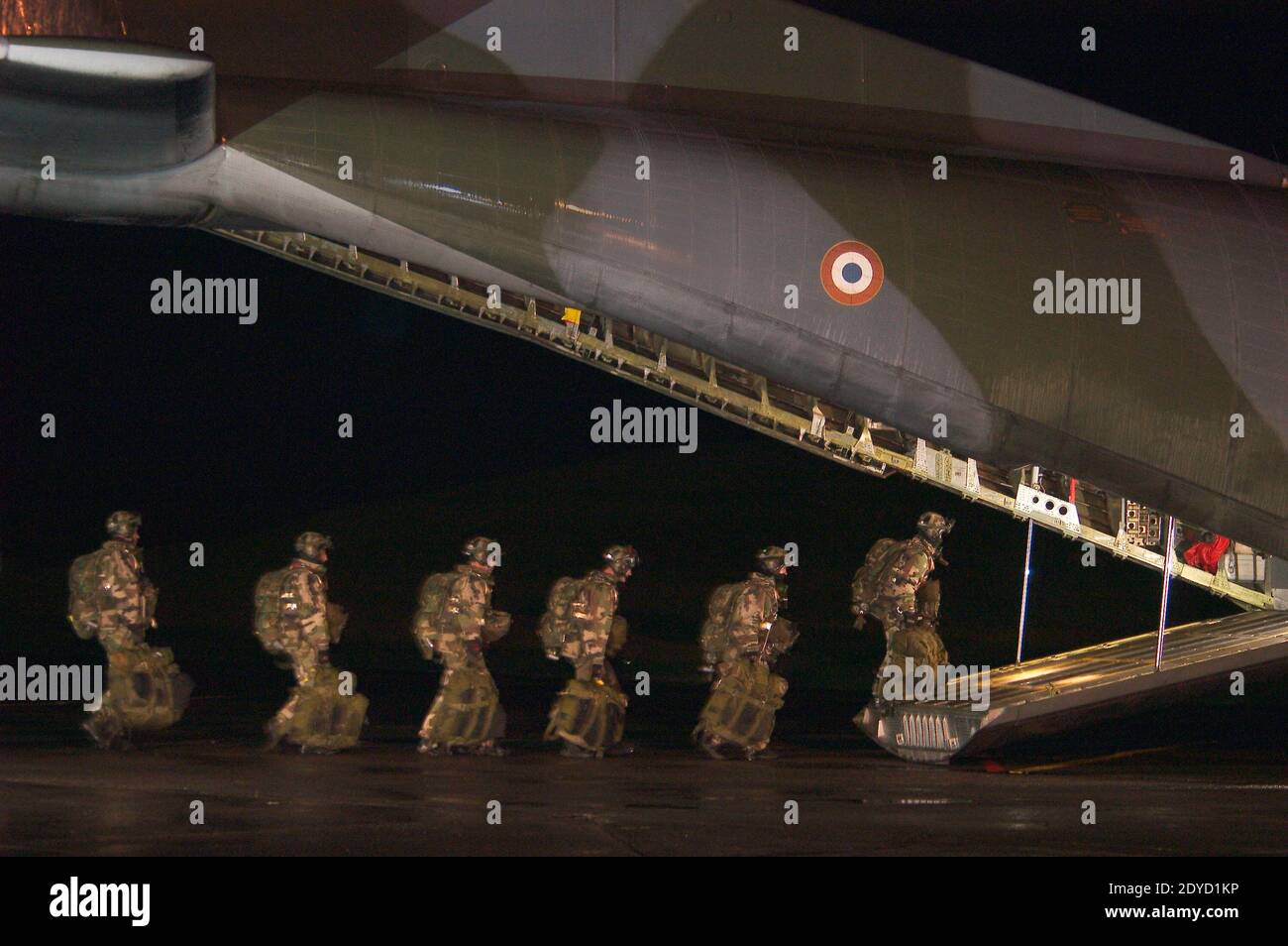 File pictures of the French COS First RPIMa Fallers OPS during military ...