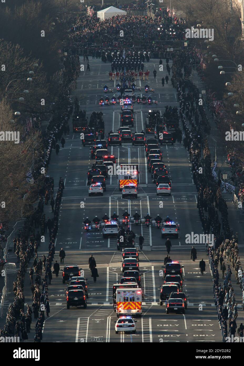 The presidential motorcade takes part in the Inaugural parade on its ...