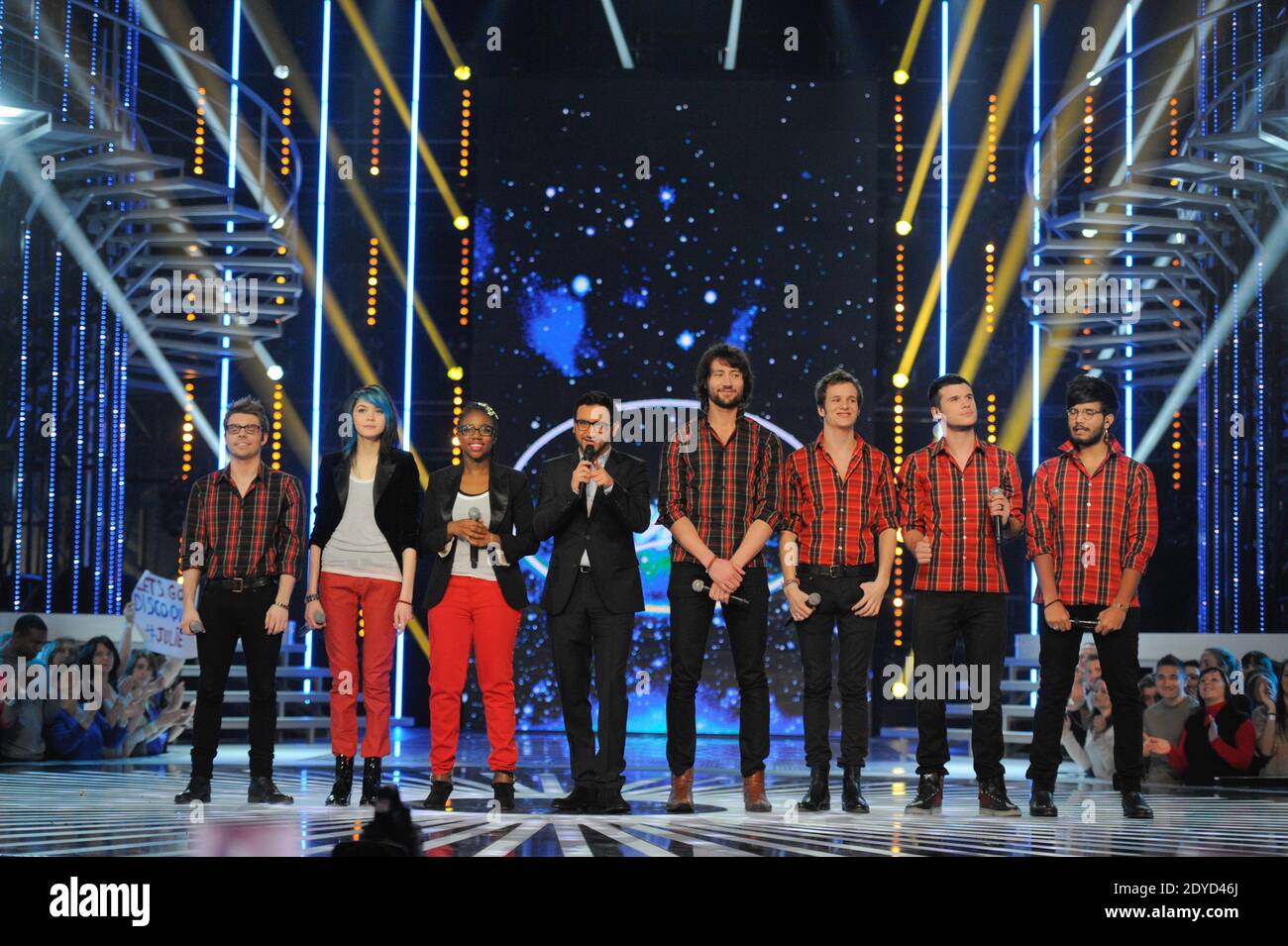 EXCLUSIF - Cyril Hanouna avec Julie, Timothee, Flo, Paul, Sophie-Tith ...