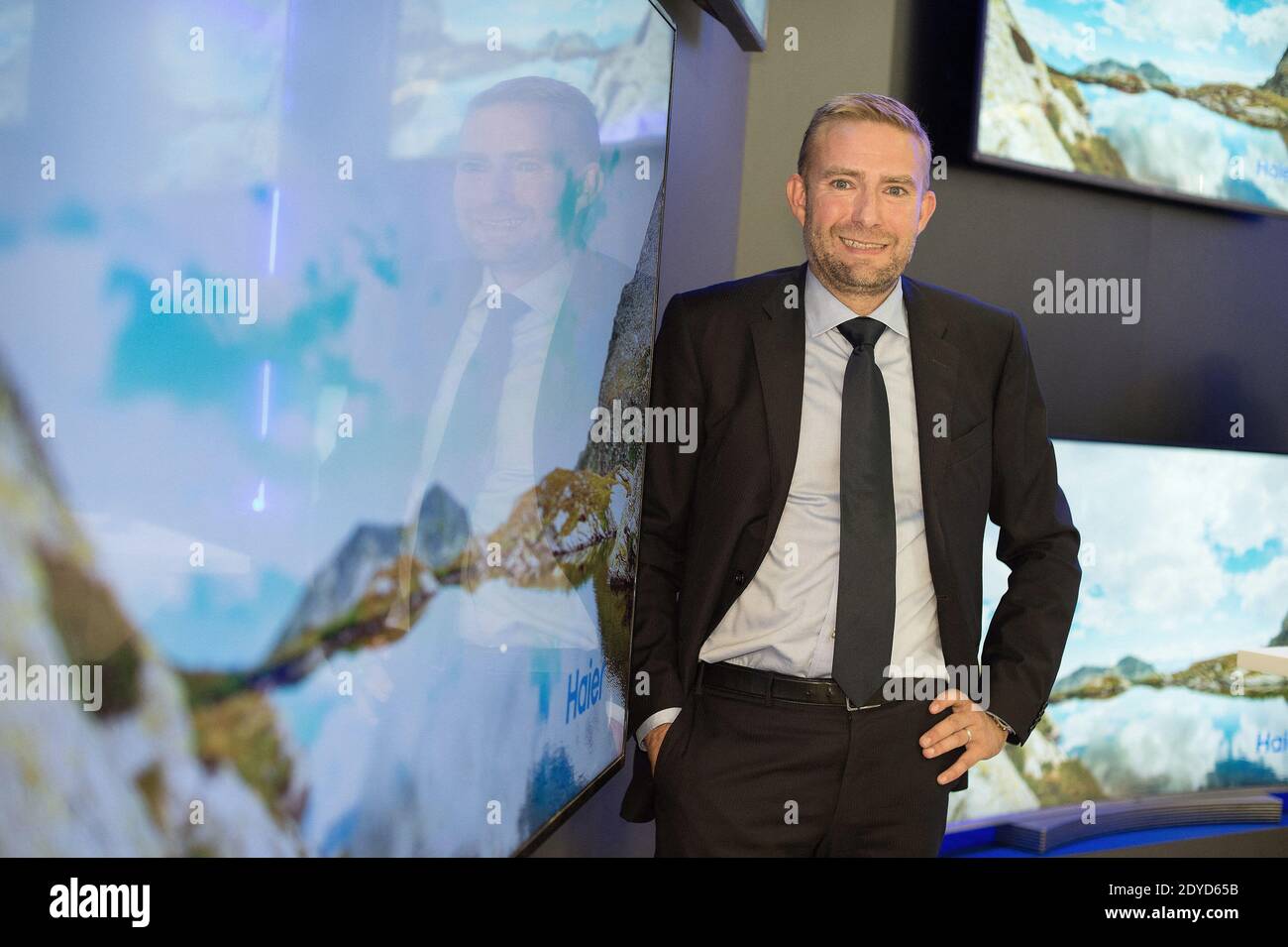 Ifa berlin trade fair booth hi-res stock photography and images - Alamy