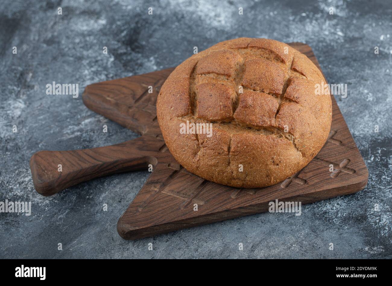 Overview freshly cooked rye bread Stock Photo - Alamy