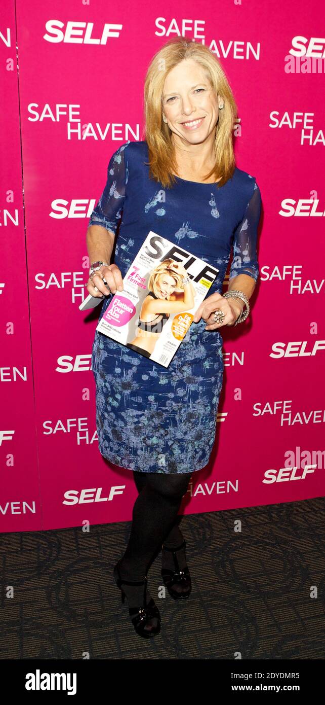 Lucy danziger hi-res stock photography and images - Alamy