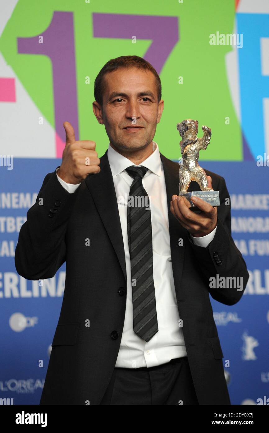 Nazif Mujic with his Silver Bear for the best actor award during the ...