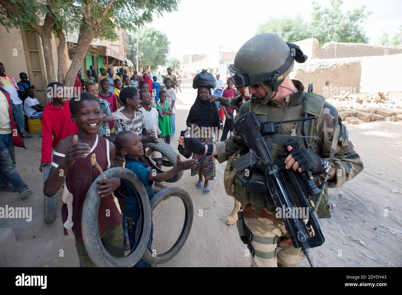 Malian armed forces hi-res stock photography and images - Alamy