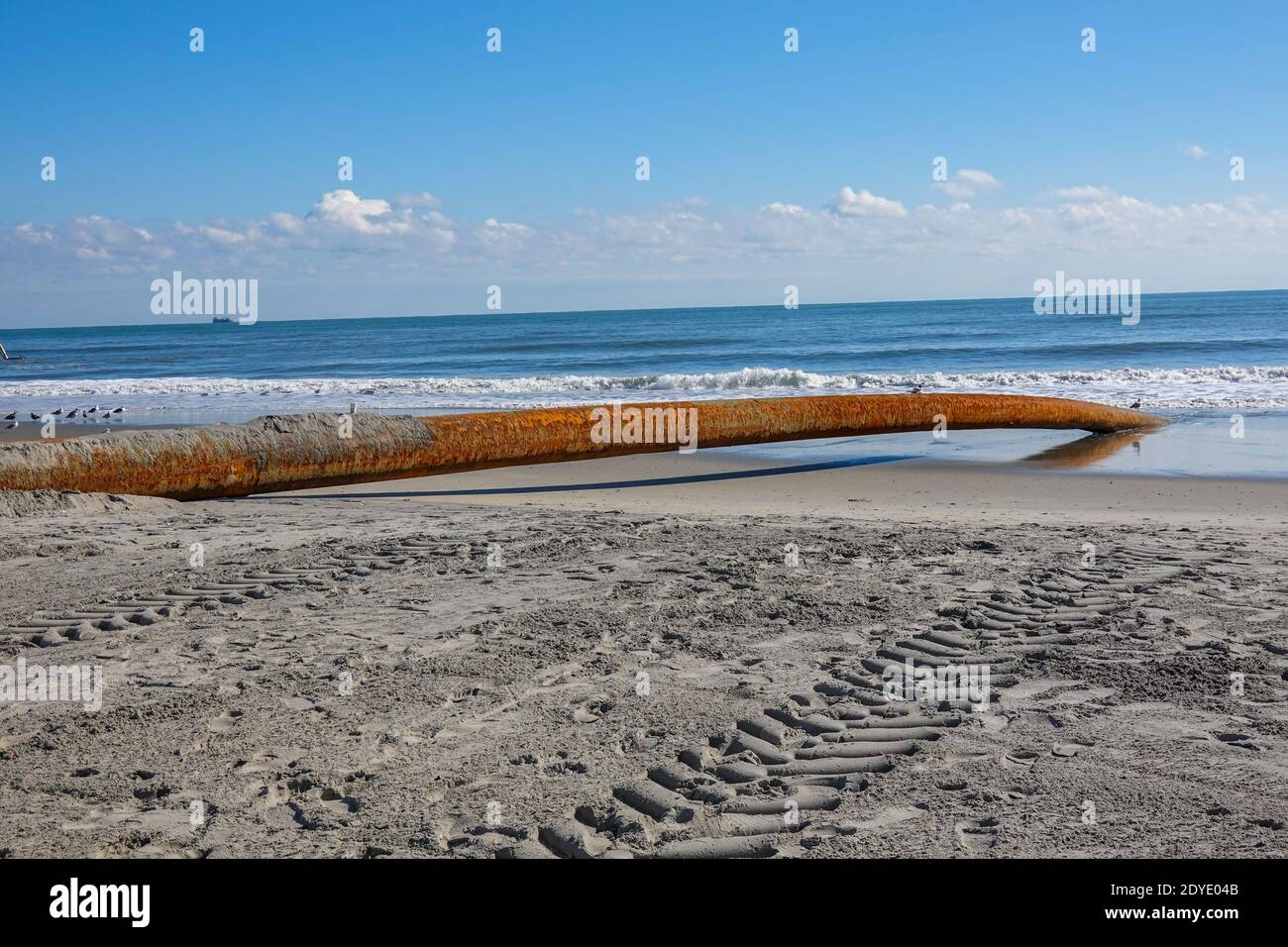 Thick water pipe hi-res stock photography and images - Alamy