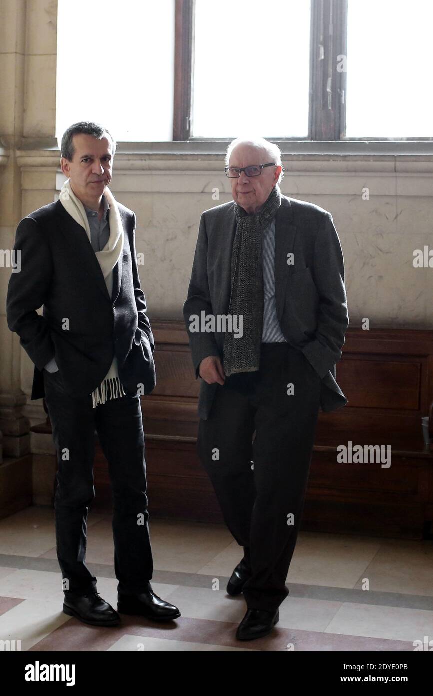 Angeli claude hi-res stock photography and images - Alamy