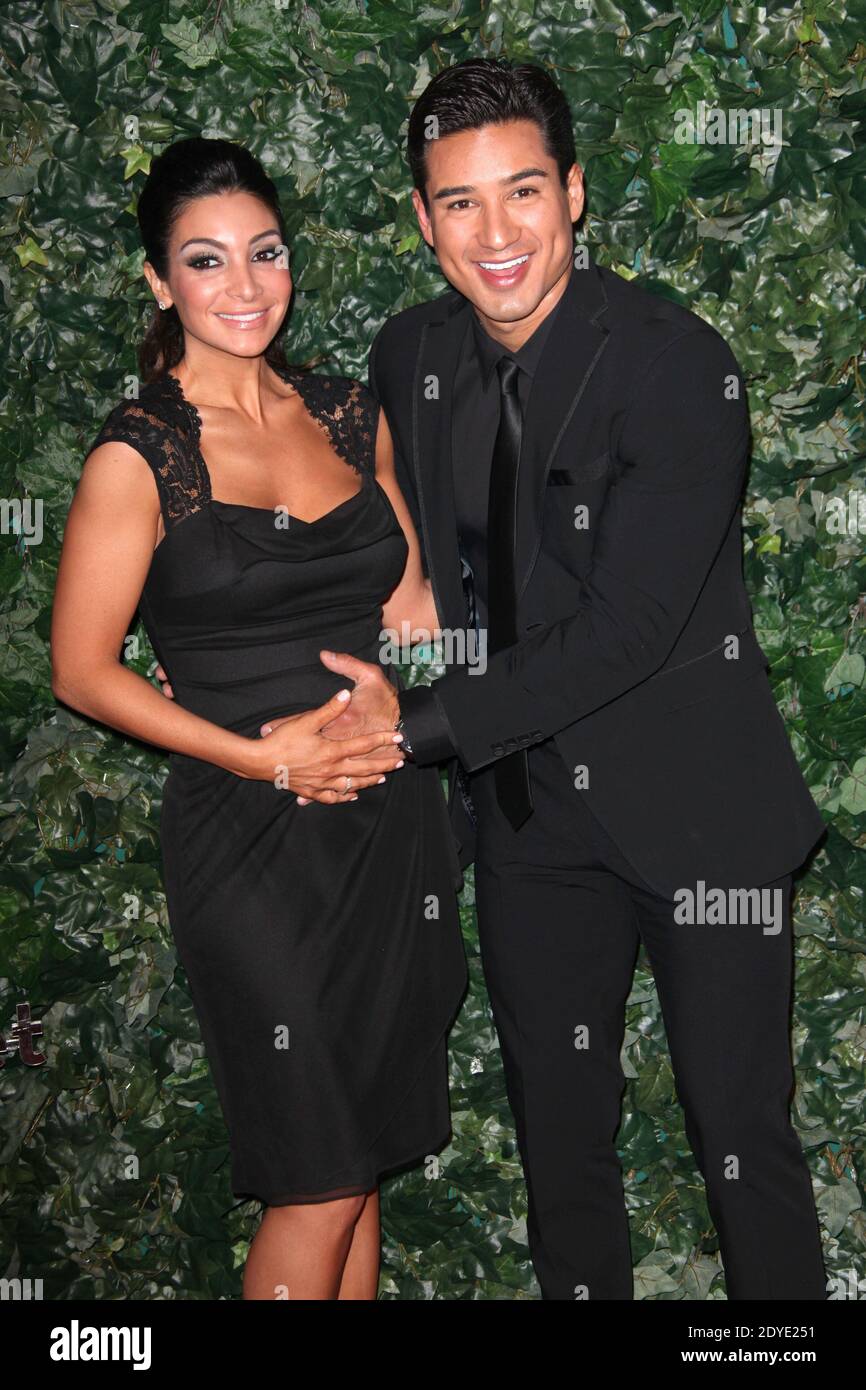 Pregnant Courtney Mazza and Mario Lopez arrive at the QVC 'Red Carpet ...