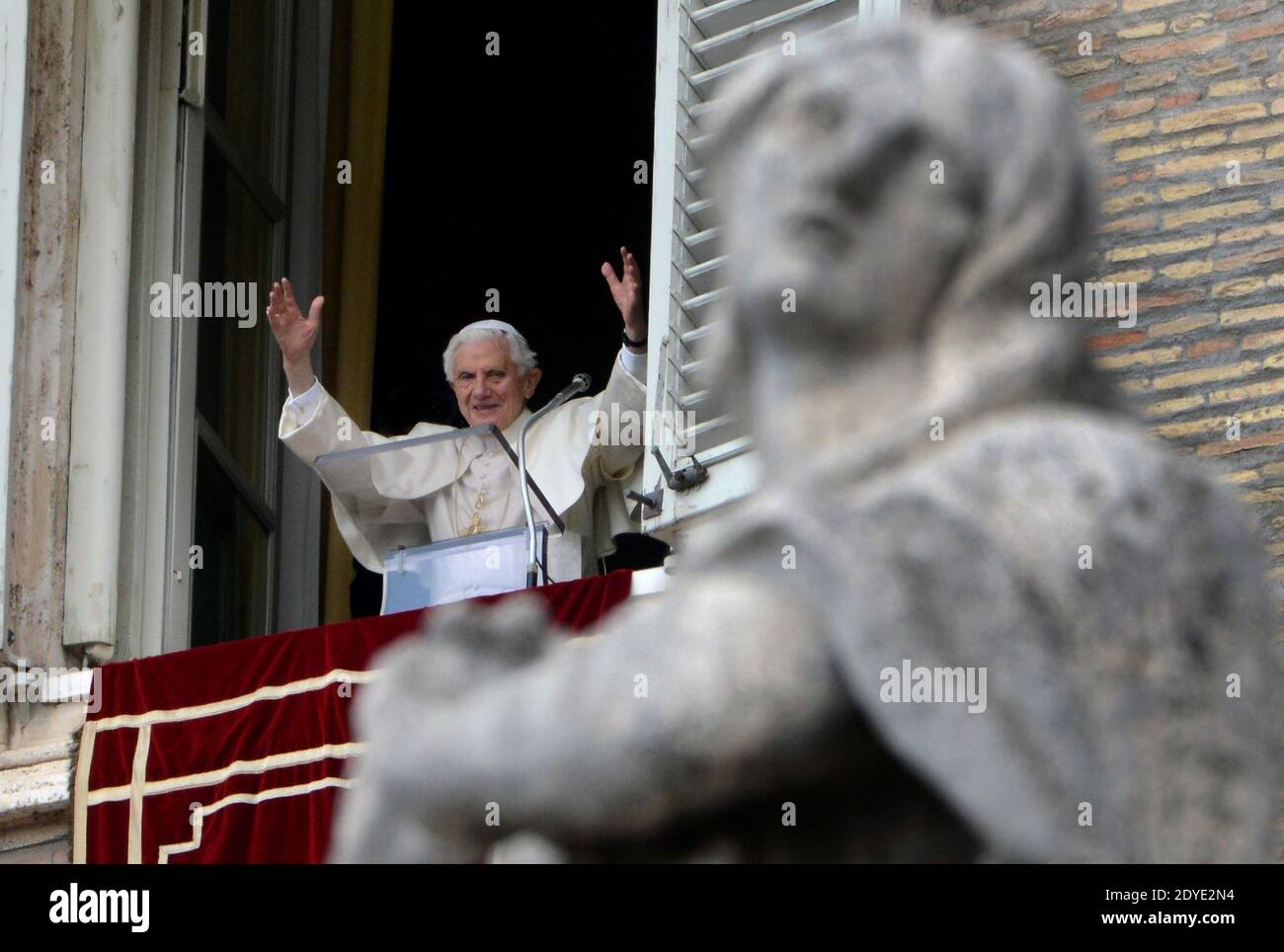 Pope Benedict XVI gives his pontificate's final Sunday Angelus blessing ...