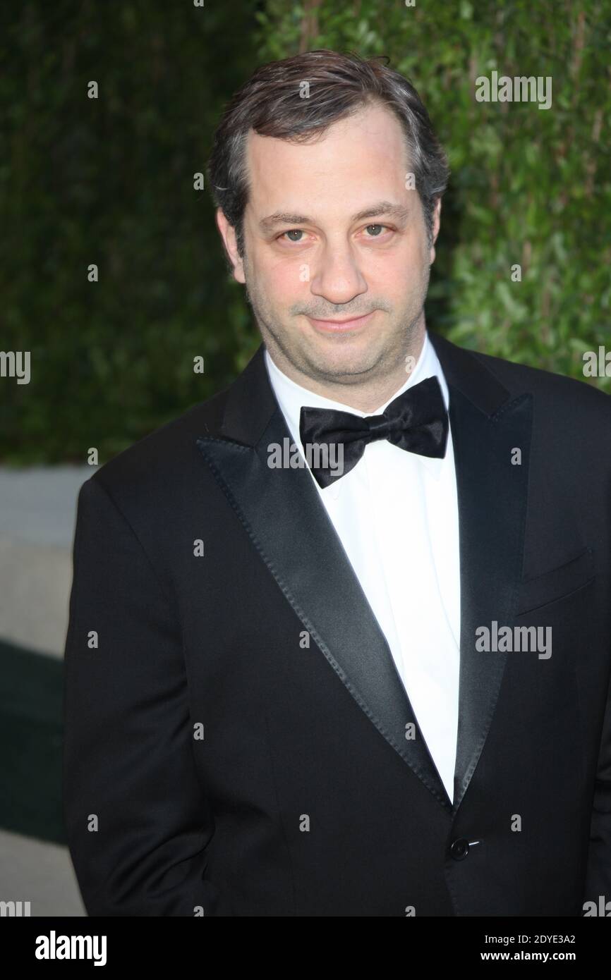 Producer Judd Apatow attends the 2013 Vanity Fair Oscar Party held at ...
