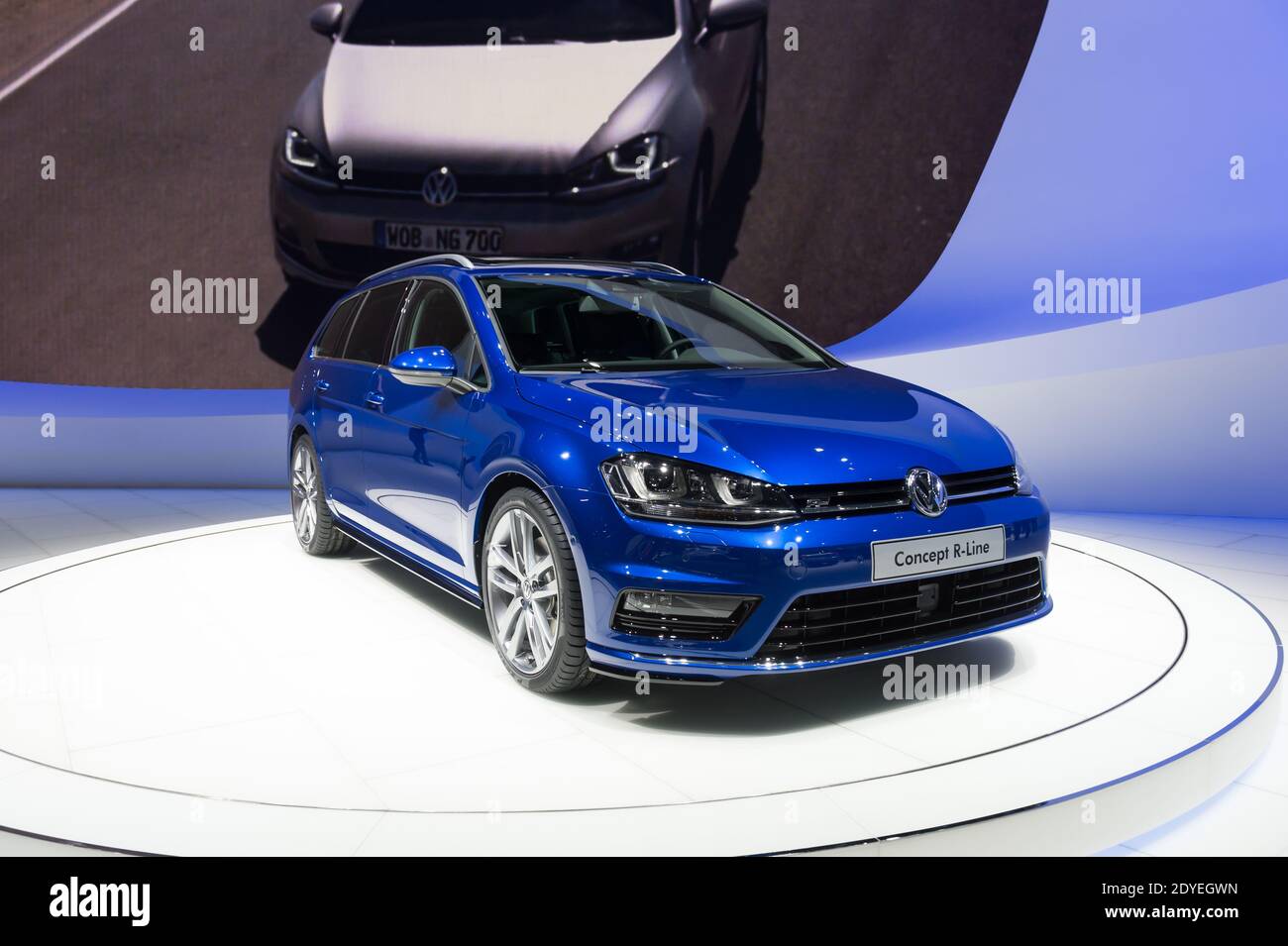 VW concept R-Line on display at the 83nd International Geneva Motor ...