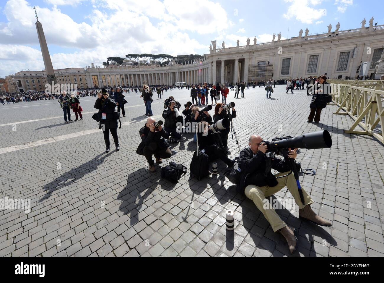 Conclave setup hi-res stock photography and images - Alamy