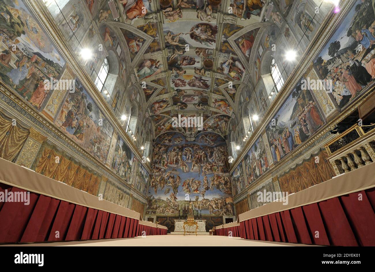 Vatican's sistine chapel hi-res stock photography and images - Alamy