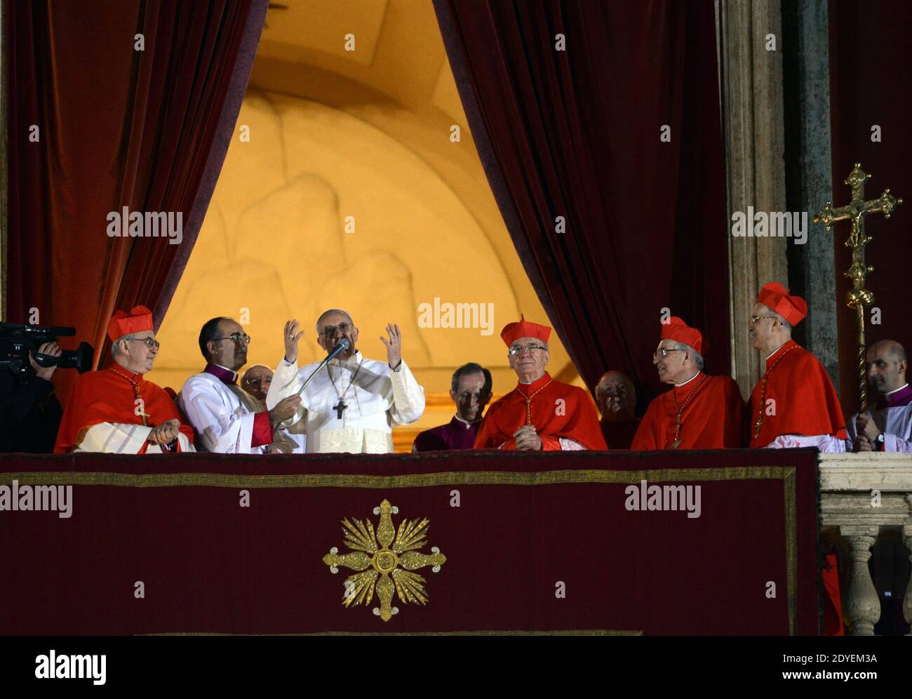Argentina's Cardinal Jorge Mario Bergoglio is elected as the Catholic ...