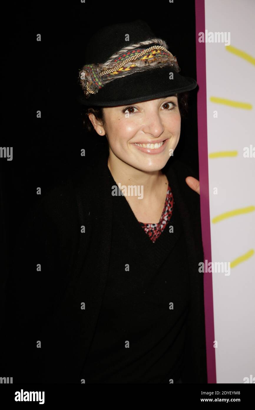 Isabelle Vitari attending the Thierry Samitier's one Man Show Premiere ...
