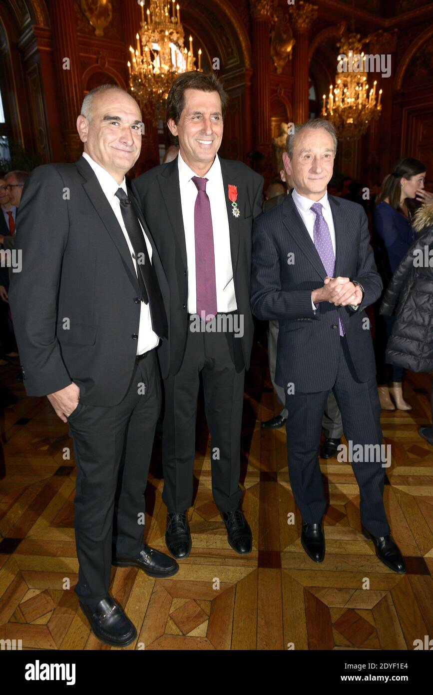Pascal Negre, Max Guazzini, Paris Mayor Bertrand Delanoe attending a ...
