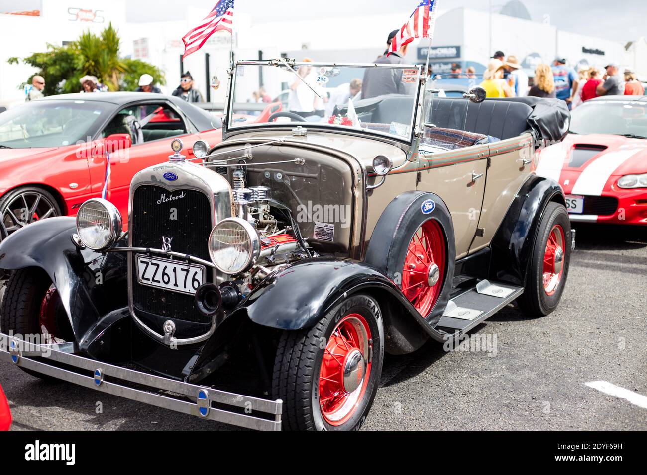 Classic and Custom American cars and hot-rods Stock Photo - Alamy
