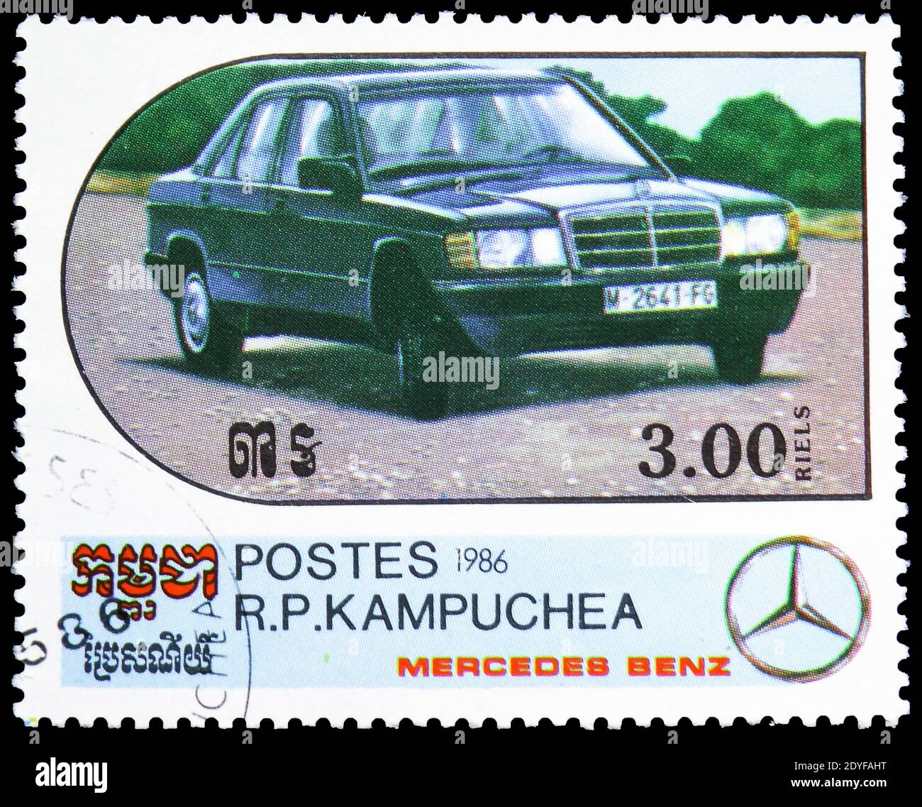 Mercedes benz 190 image hi-res stock photography and images - Alamy