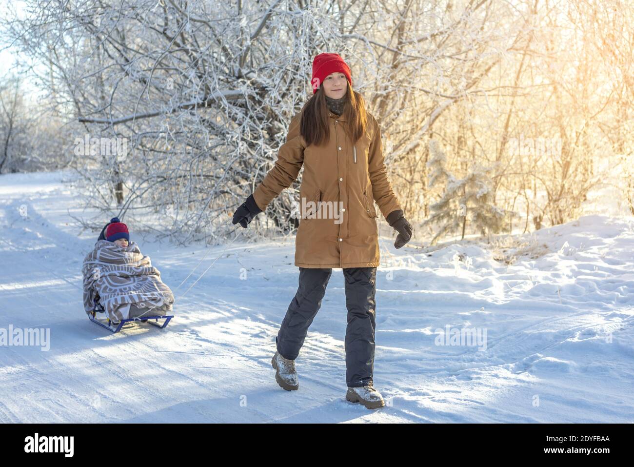 Kid pulling blanket hi-res stock photography and images - Alamy