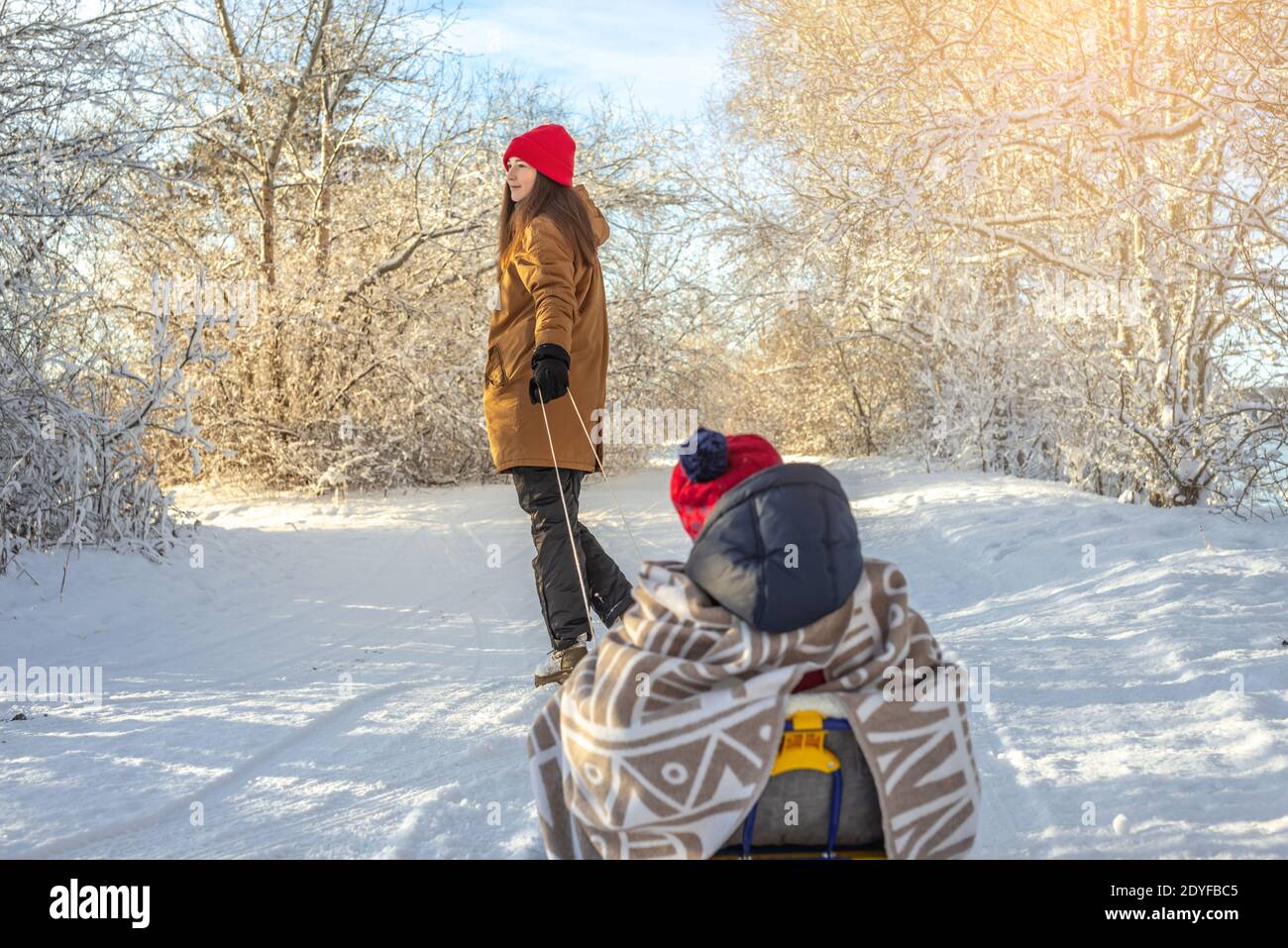 Kid pulling blanket hi-res stock photography and images - Alamy
