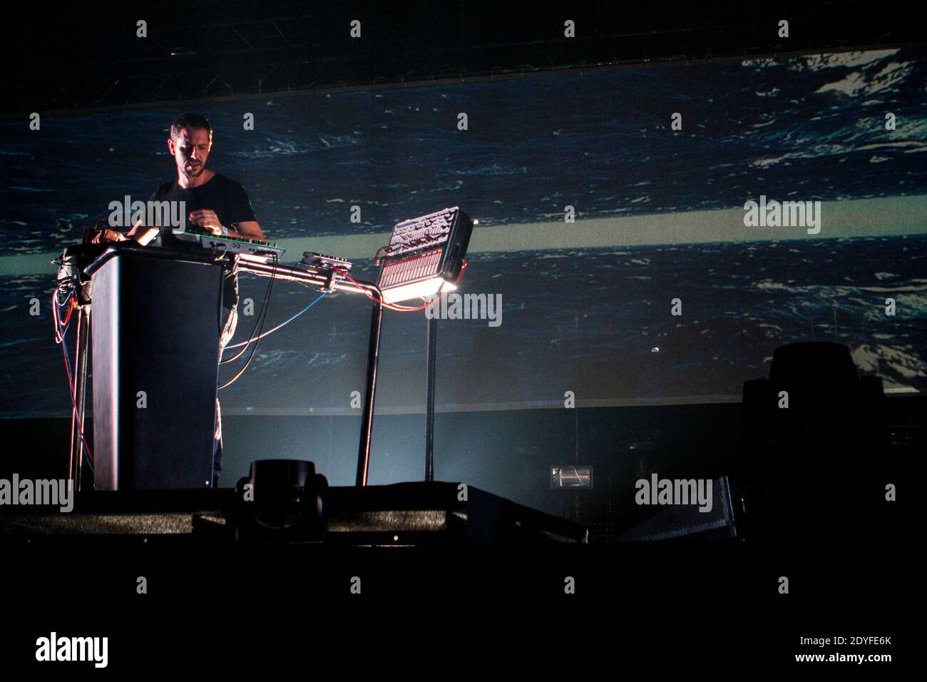 Concerts and portraits of artists. Molecule 60°43° Nord in ...