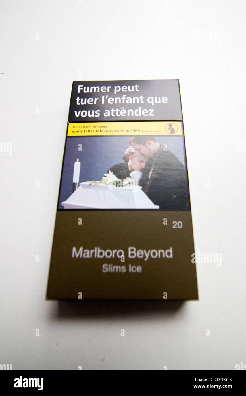 Illustration neutral packages. Illustration paquets neutres Stock Photo ...