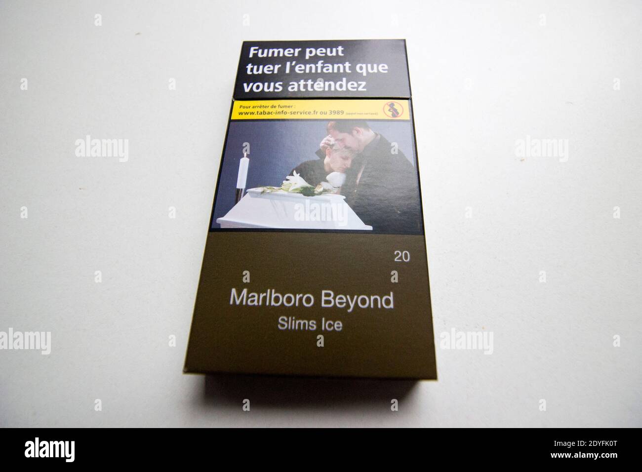 Illustration neutral packages. Illustration paquets neutres Stock Photo ...